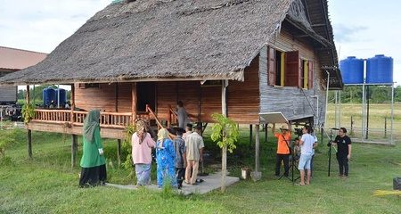 Kampung Suasa - SabahTravel